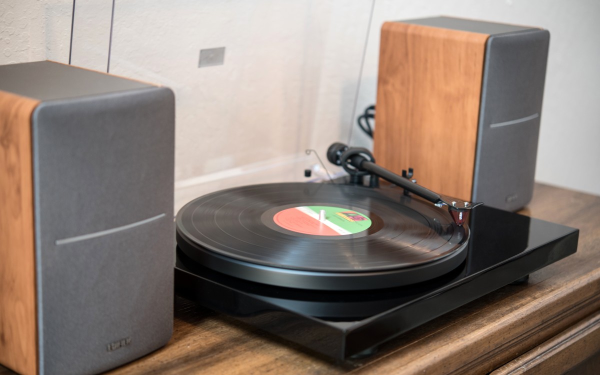 The 4 Best Turntables | Tested & Rated