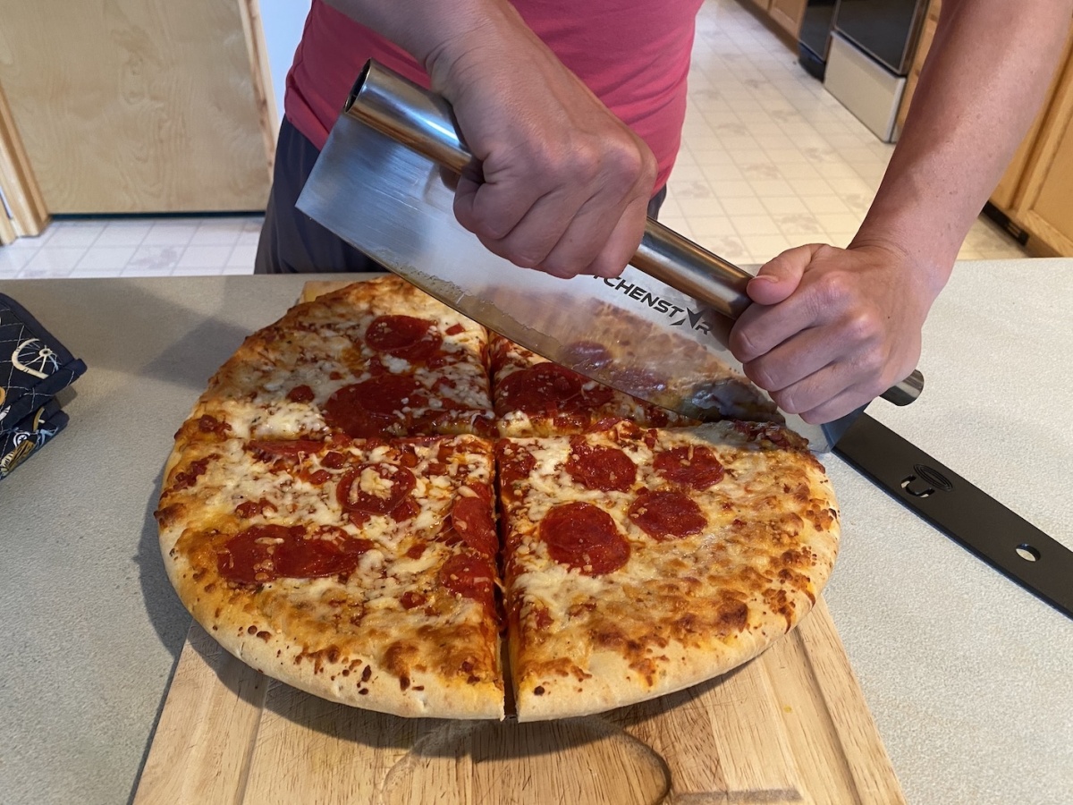 The 5 Best Pizza Cutters | Tested & Rated