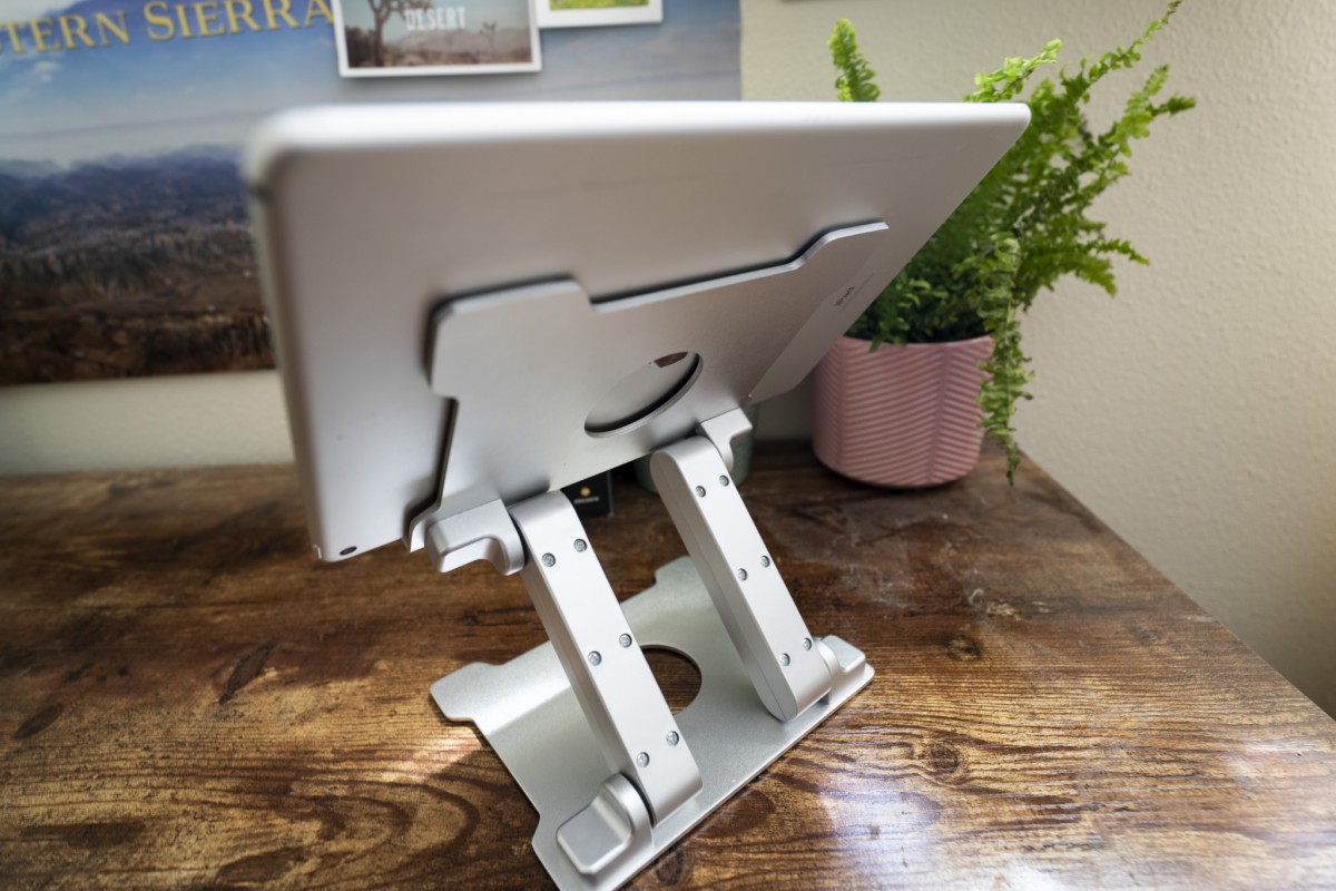 The 5 Best Tablet Stands | Tested & Rated