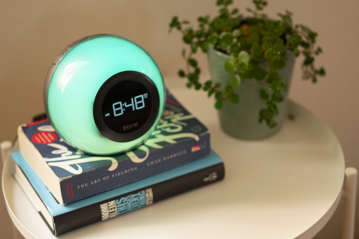 The 3 Best Clock Radios | Tested & Rated