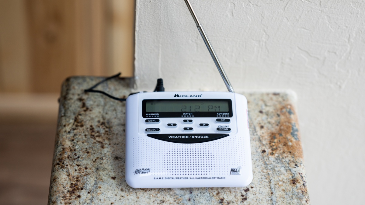 The 6 Best Weather Radios | Tested & Rated