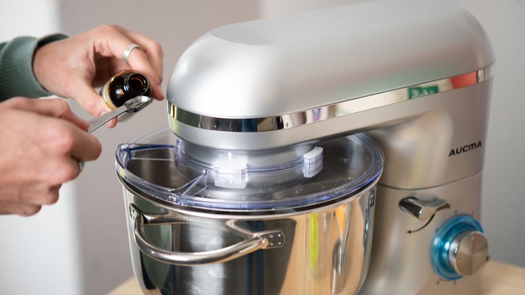 The 4 Best Stand Mixers of 2025 | Tested & Rated