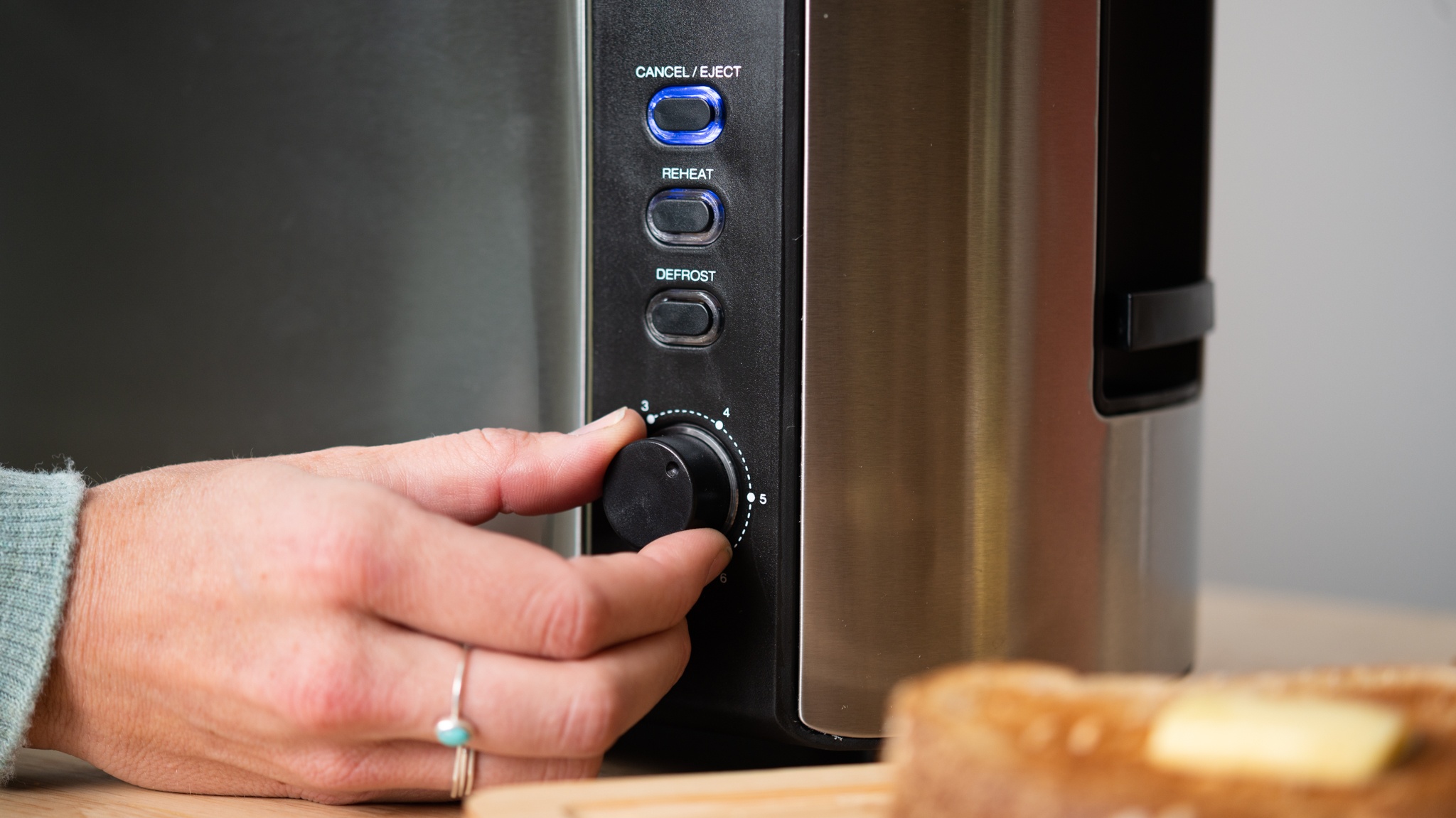 The 4 Best Toasters | Tested & Rated