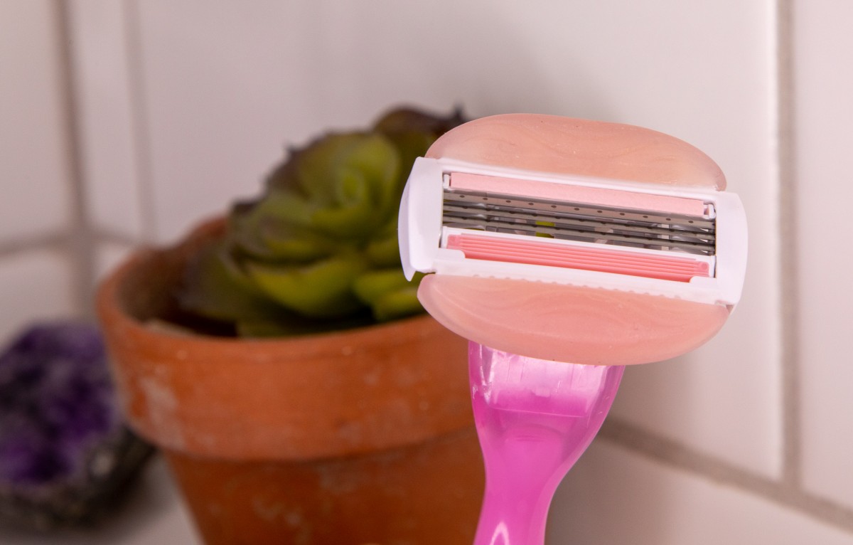 The 4 Best Women's Razors | Tested & Rated