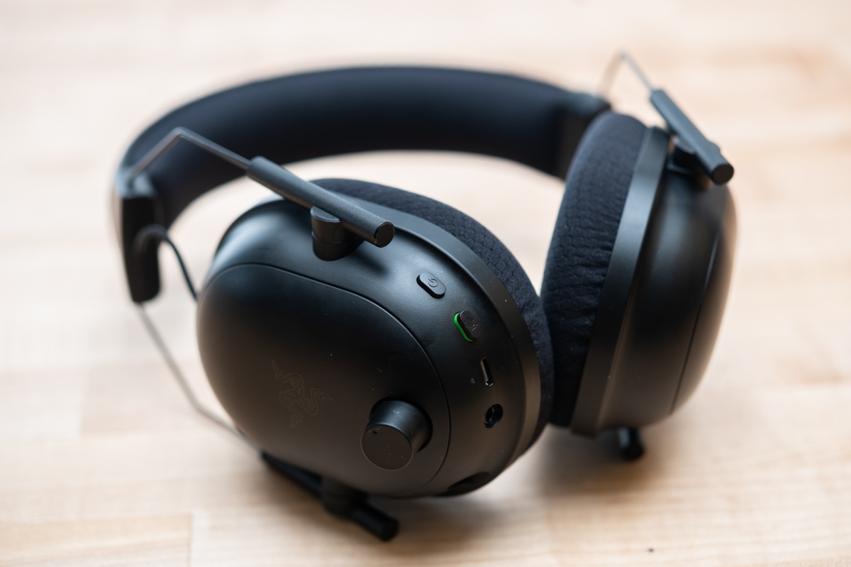 Razer Black Shark V2 Pro Review | Tested & Rated