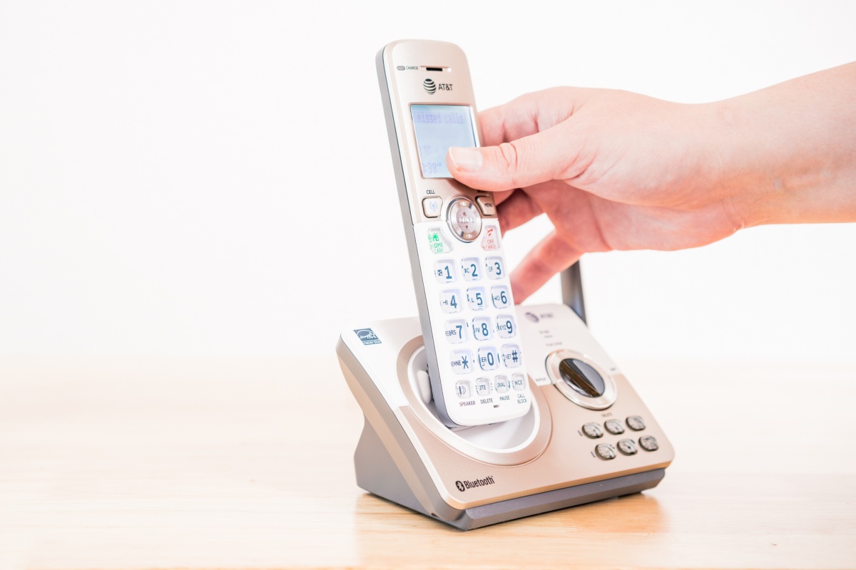 The 4 Best Cordless Phones | Tested & Rated