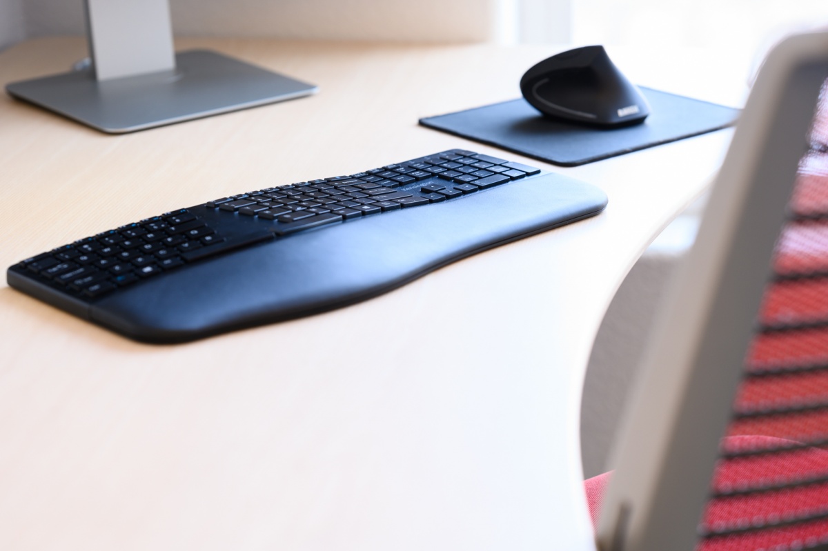 The 4 Best Ergonomic Keyboards | Tested & Rated