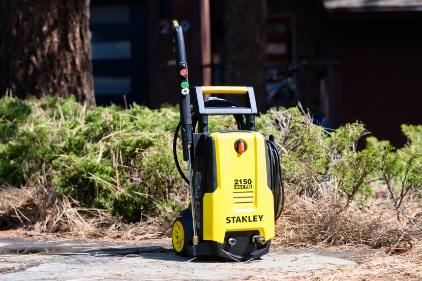 Stanley SHP2150 2150 PSI Electric Pressure Washer Review | Tested