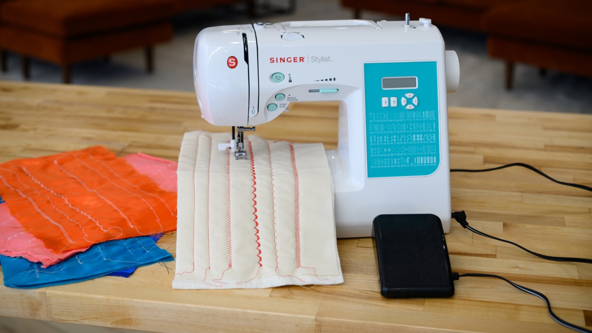 Singer 7258 Stylist Review | Tested & Rated