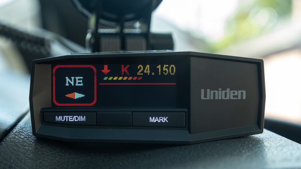 Uniden R8 Review | Tested & Rated