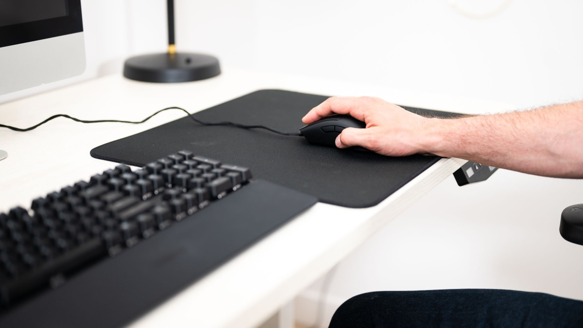 Razer DeathAdder V3 Review | Tested & Rated