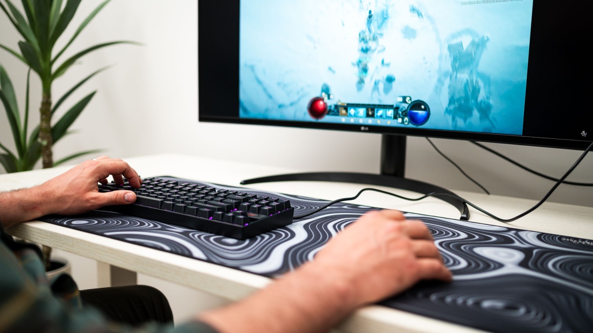 Redragon K552 Review | Tested & Rated