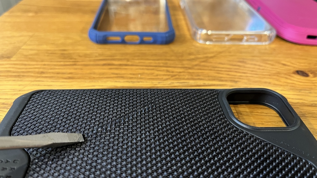 The 6 Best iPhone 14 Cases of 2023 | Tested by GearLab