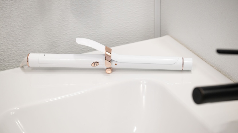 The Best Curling Irons | Tested & Ranked