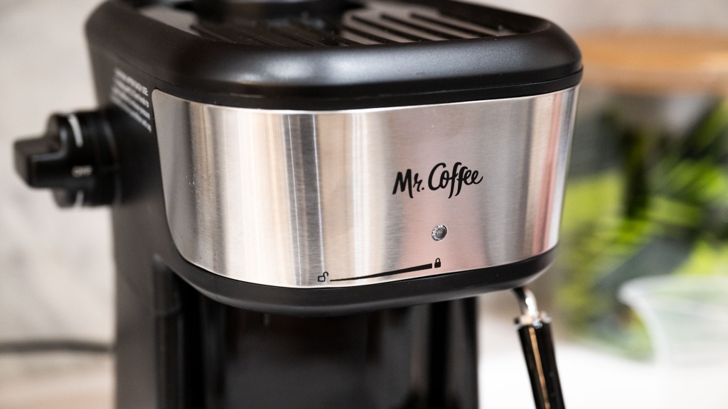 Mr. Coffee 4-Shot Steam Espresso Review | Tested