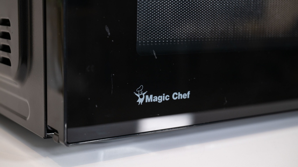 Magic Chef MC110MB Review | Tested & Rated
