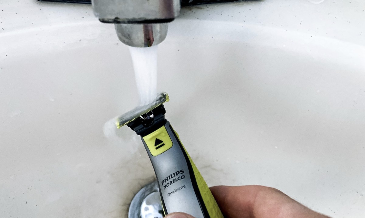 The 6 Best Electric Razors for Men | Tested & Rated