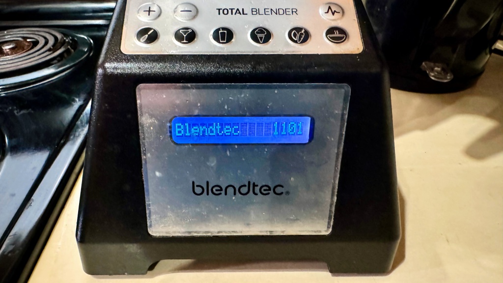 Blendtec Total Classic Review | Tested & Rated