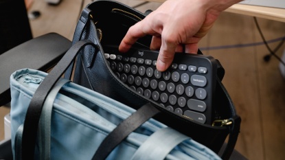 Logitech Pebble Keys 2 K380s Review | Tested & Rated